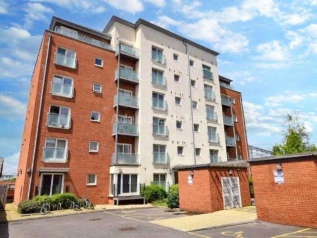 Jeffrey Place, Reading RG1, 2 bed flat to rent, £1,350 pcm | PrimeLocation