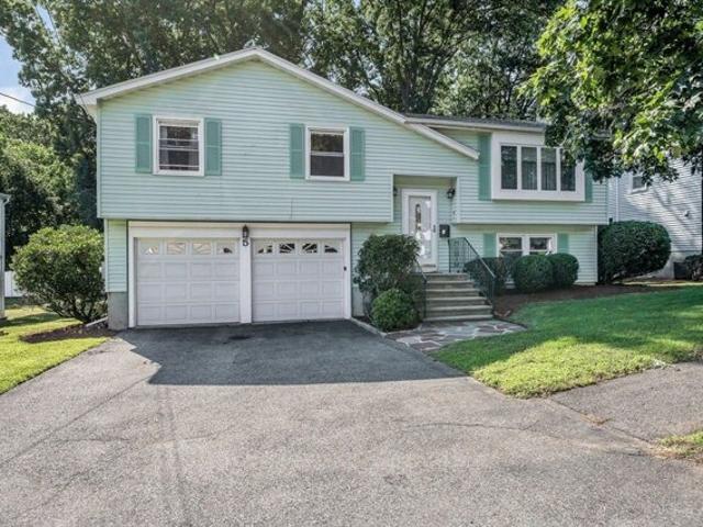 Jeremiah Cir, Medford, Home For Sale