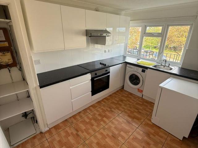 Jeremys Green, Edmonton N18, 3 bed flat to rent, £2,300 pcm | PrimeLocation