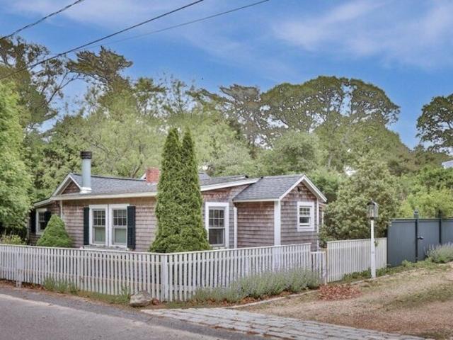 Jernegan Ave, Edgartown, Home For Sale