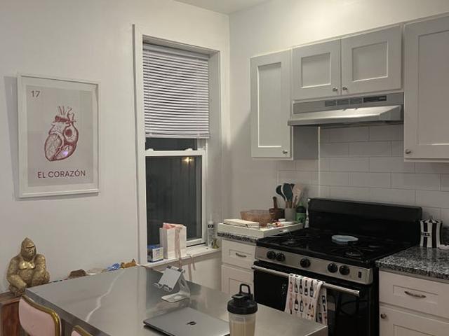 Jersey City Bedroom near Path