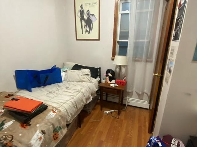 Jersey City Room. Near Transit. All Bills Included