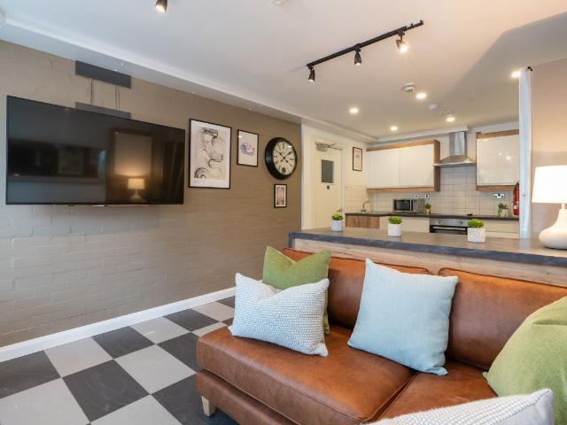 Jesmond View, Newcastle NE2, 5 bed flat to rent, £563 pppm | PrimeLocation