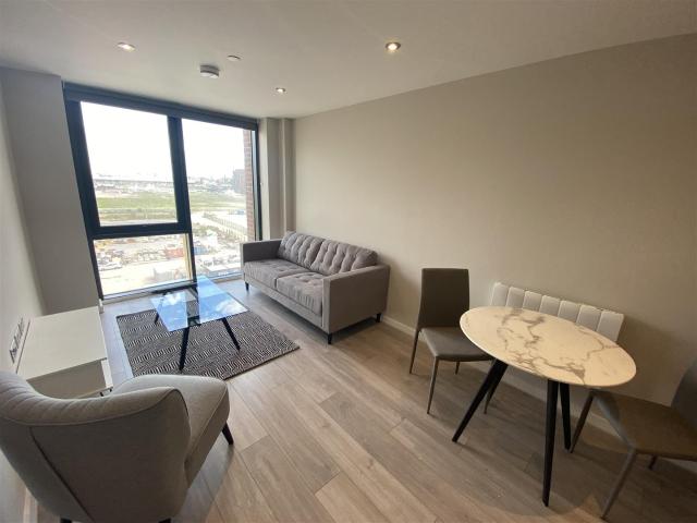 Jesse Hartley Way, Liverpool City Residential