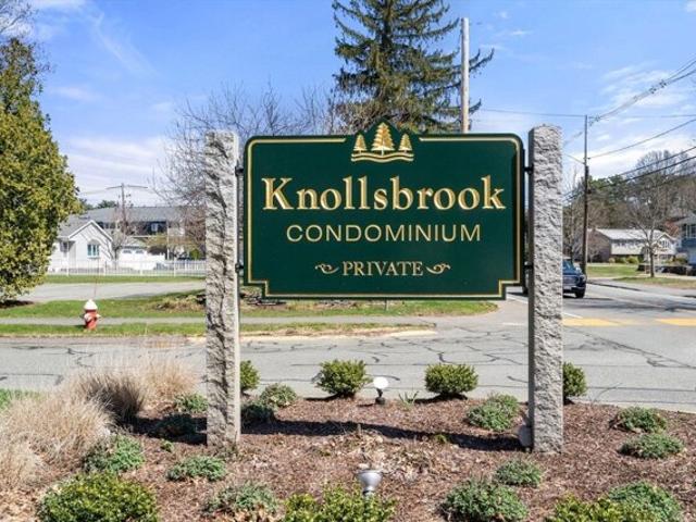 Jessica Dr Apt H, Stoughton, Condo For Sale