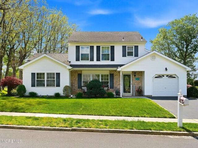 Jessica Dr, Howell, Home For Sale