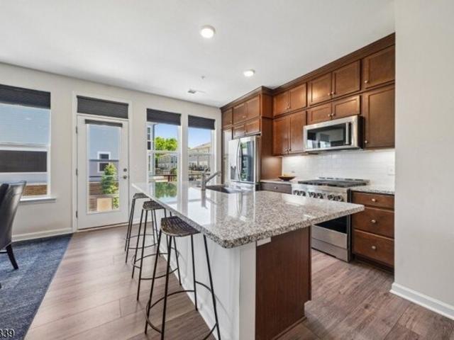 Jessica Ln Apt,union Twp, Condo For Sale