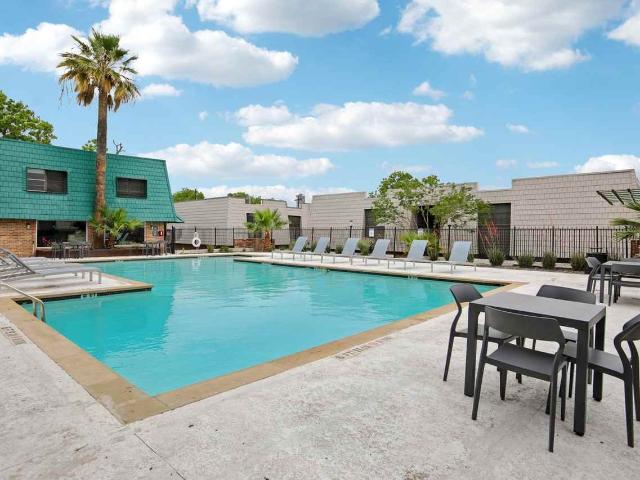 Jewel Apartment Homes 2 Bedroom Apartment for Rent at 1616 Royal Crest Dr, Austin, TX 78741 Riverside