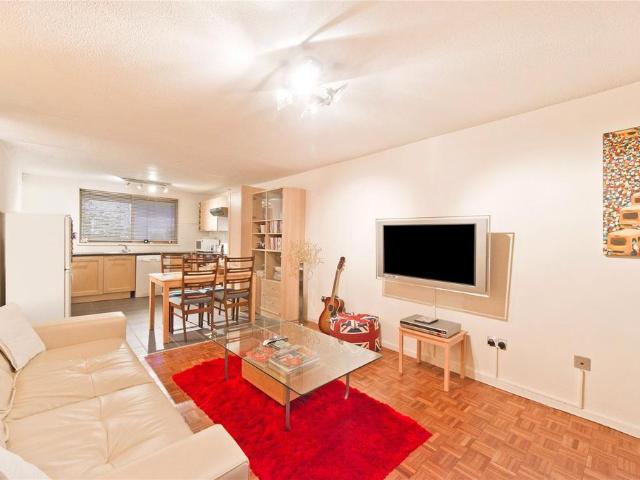 Jeygrove Court, 101 Hatton Garden. 2 bed flat to rent £2,925 pcm £675 pw