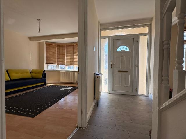 Jeymer Drive, Greenford UB6, 7 bed semi detached house to rent, £3,300 pcm | PrimeLocation