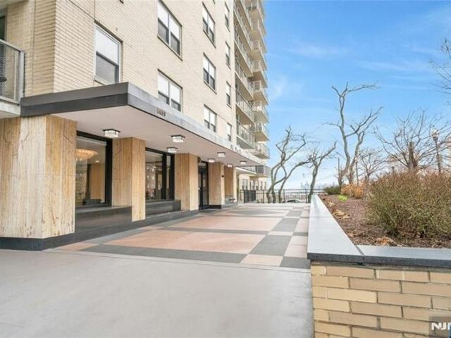 Jfk Blvd E Unit N, West New York, Property For Sale