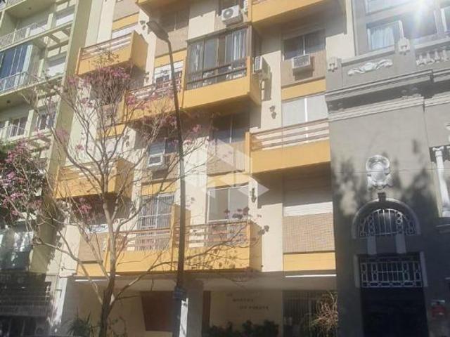 JK À VENDA COM SACADA CENTRO HISTÓRICO PORTO ALEGRE