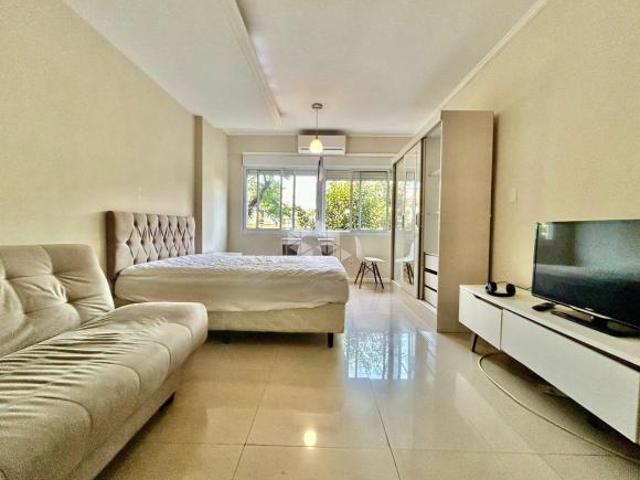 JK mobiliado de 31 m² na Cidade Baixa