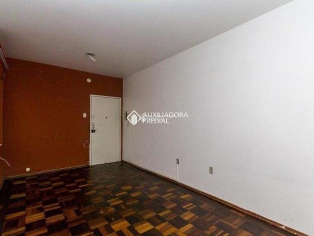 JK na Rua Santo ANtonio no Bairro Bom Fim