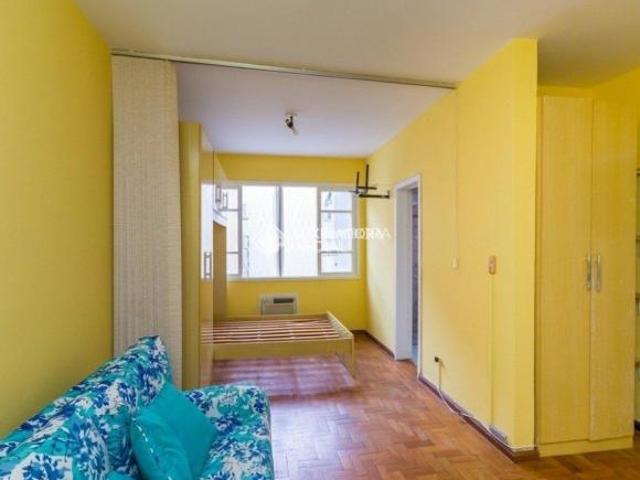 jk no bairro menino deus, porto alegre, próximo ao Hospital Mãe de Deus