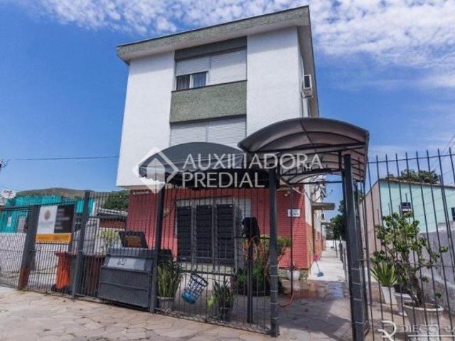Apartamento JK amplo, 28m², reformado, cozinha, banheiro, arejado e ensolarado