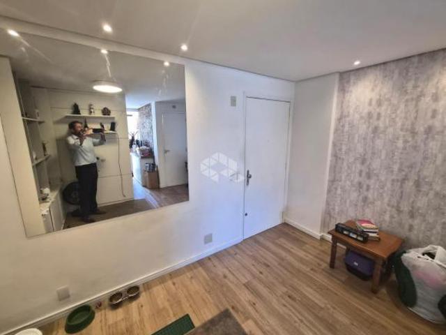 JKzão Kitnet Grande transformado em 1 Dormitório com moveis sob medida. Área Privativa: 36m2 com s