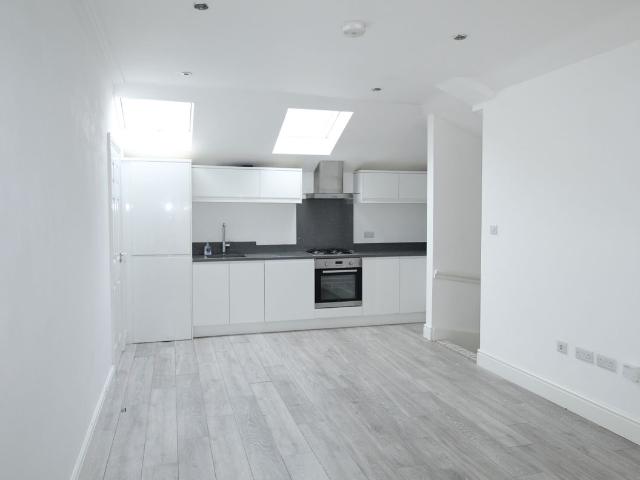 Jhumat Place, Ilford, Essex, UK IG1, 1 bed flat to rent, £1,550 pcm | PrimeLocation