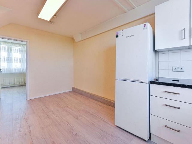 Jim Griffiths House, Clem Attlee Court, Fulham, London SW6, 4 bed flat to rent, £5,775 pcm | PrimeLocation