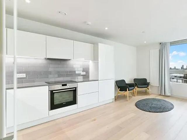 Jiamart, 5 Starboard Way, London, E16 2NY, United Kingdom | 1 bed apartment for rent #165480986 | Rentberry