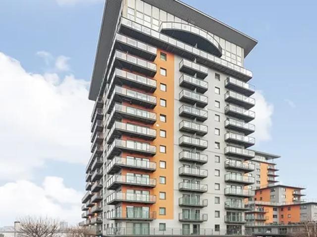 Jigger Mast House, Mast Quay, London, SE18 5NH, United Kingdom | 2 bed house for rent #166363199 | Rentberry