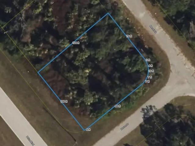 Jiggs St, North Port, FL 34288