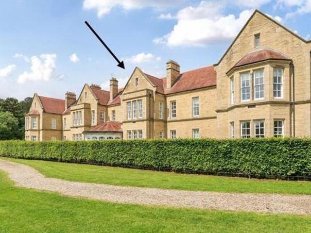 Jill Kilner Drive, Burley In Wharfedale, 2 Bedroom Flat