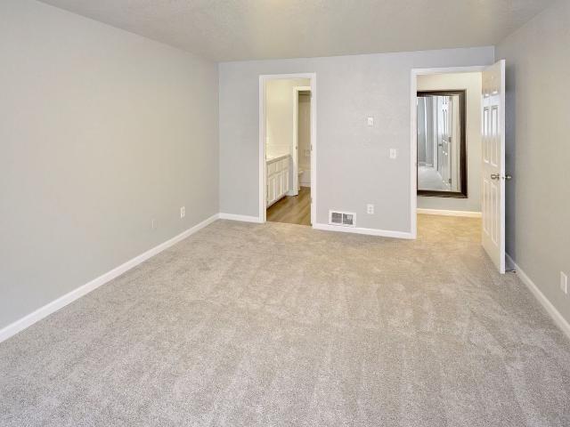 Jo Al Townhomes 2 Bedroom Apartment for Rent at 5407 244th St Sw, Mountlake Terrace, WA 98043 Gateway