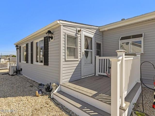 Jonathan Dr, Beach Haven West, Home For Sale