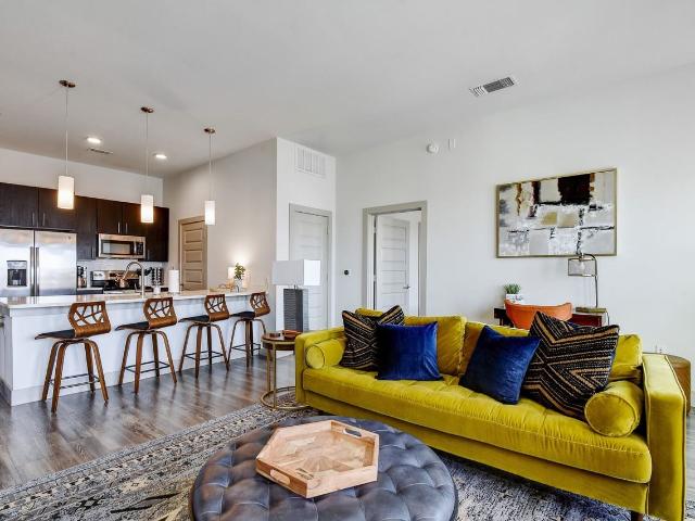 Jones and Rio 1 Bedroom Apartment for Rent at 111 W Jones Ave, San Antonio, TX 78215 Downtown San Antonio