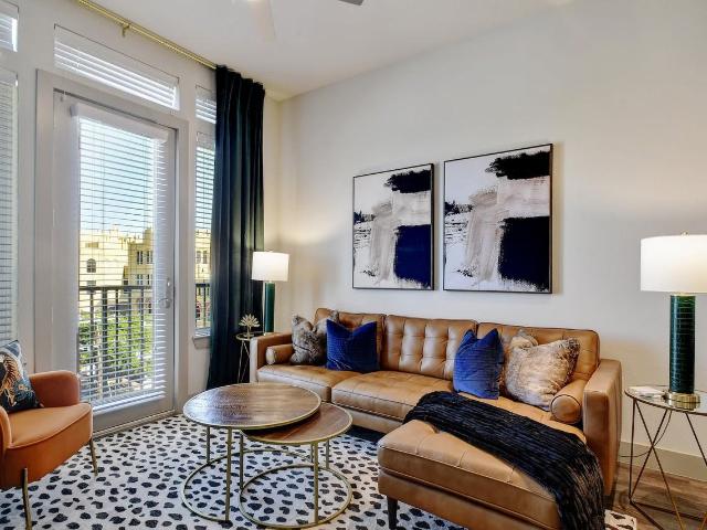 Jones and Rio 1 Bedroom Apartment for Rent at 111 W Jones Ave, San Antonio, TX 78215 Downtown San Antonio