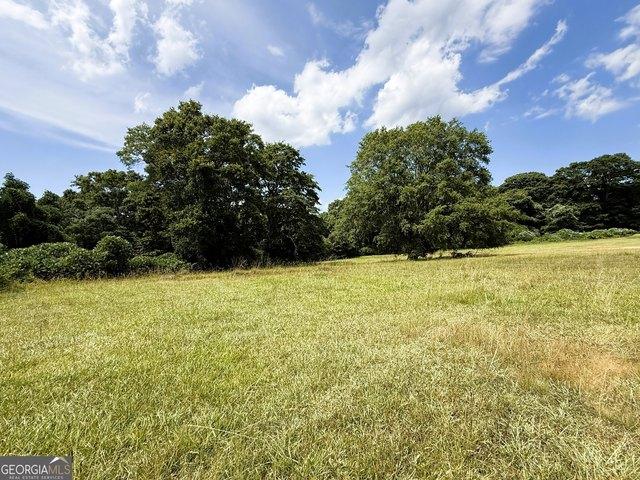 Jones St, Elberton, GA 30635