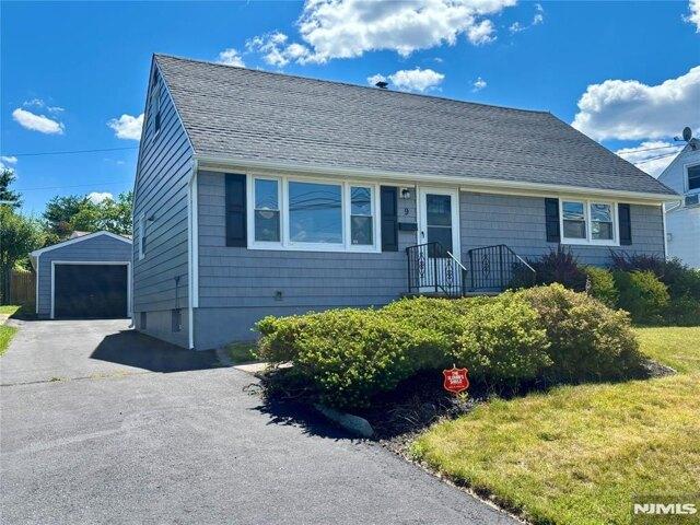 Joan Pl, Clifton, Home For Sale