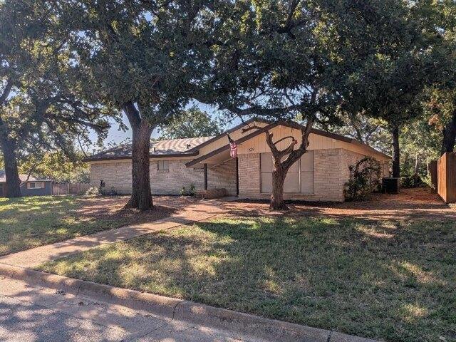 Joanna Dr, Hurst, Home For Sale