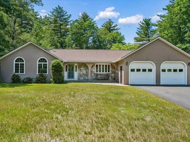 Joanne Dr, Hooksett, Home For Sale