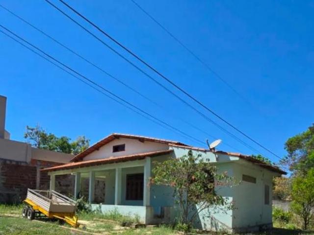 JOCKEY CLUB, LOTE 1200M², COM CASA PEQUENA, ESCRITURADO RS 1.050.000
