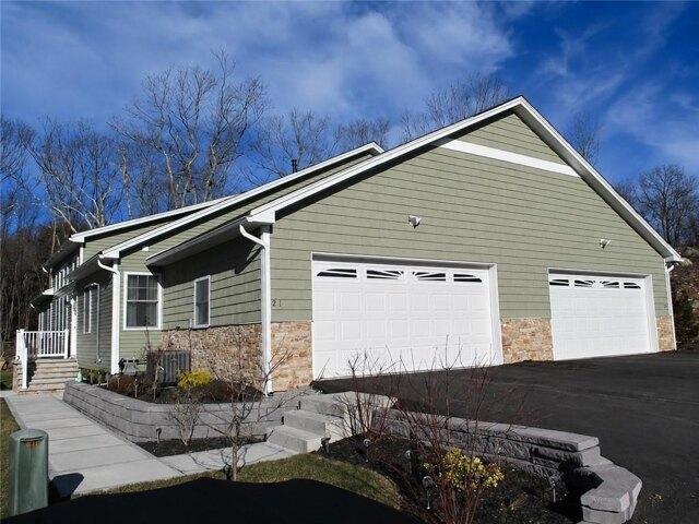 Joe Fromms Way Unit,west Warwick, Condo For Sale