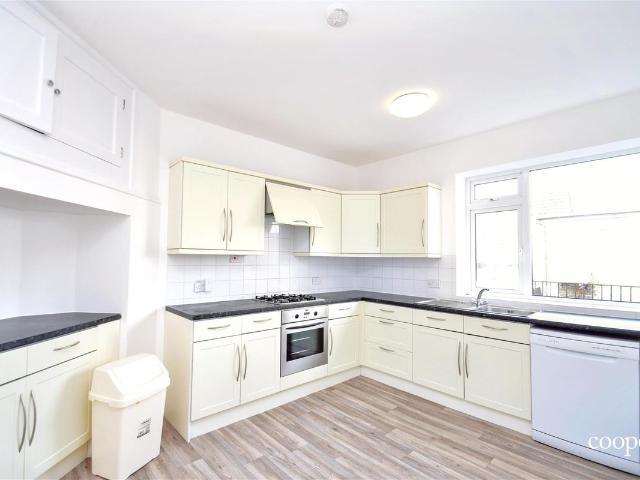 Joel Street, Northwood HA6, 3 bed flat to rent, £2,000 pcm | PrimeLocation