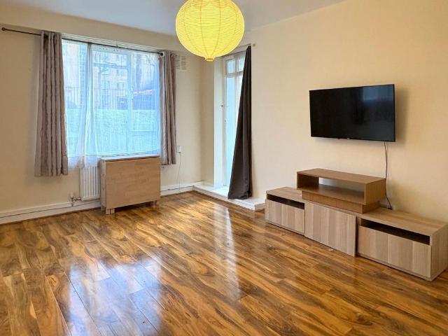 John Aird Court, London W2 1 bed flat to rent £4,000 pcm £923 pw
