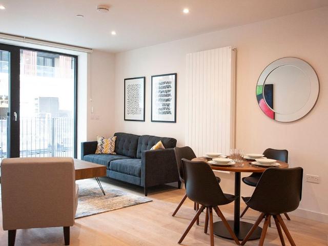 John Cabot House, Royal Wharf E16, 1 bed flat to rent, £2,050 pcm | PrimeLocation