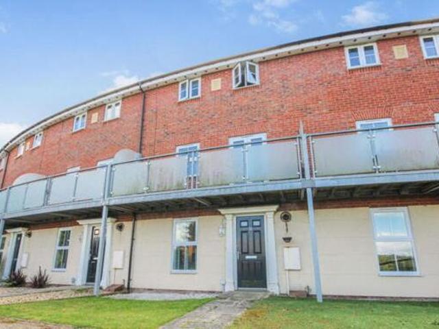 John Corbett Drive, Amblecote, 4 Bedroom Town