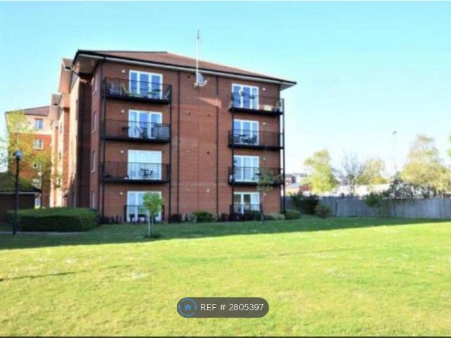 John Dyde Close, Bishops Stortford CM23, 2 bed flat to rent, £1,500 pcm | PrimeLocation