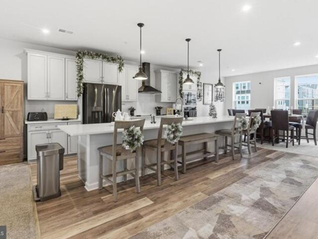 John Glenn St, Lanham, Condo For Sale
