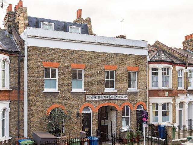 John Ruskin Street, Oval, London, SE5