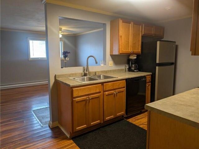John St Apt,lincoln, Condo For Sale