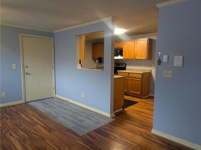 John St Apt,lincoln, Condo For Sale