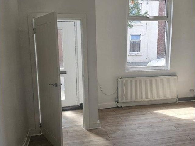 John St, Bishop Auckland DL14, 2 bed terraced house to rent, £450 pcm | PrimeLocation
