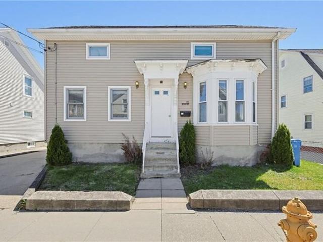 John St, Cumberland, Home For Sale