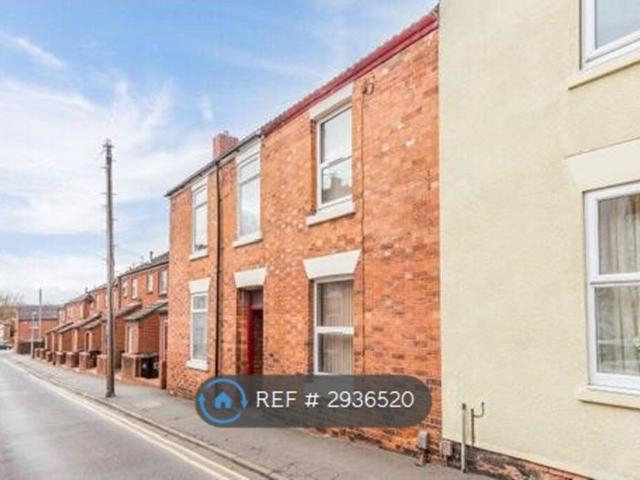 John St, Lincoln LN2, 3 bed terraced house to rent, £1,200 pcm | PrimeLocation