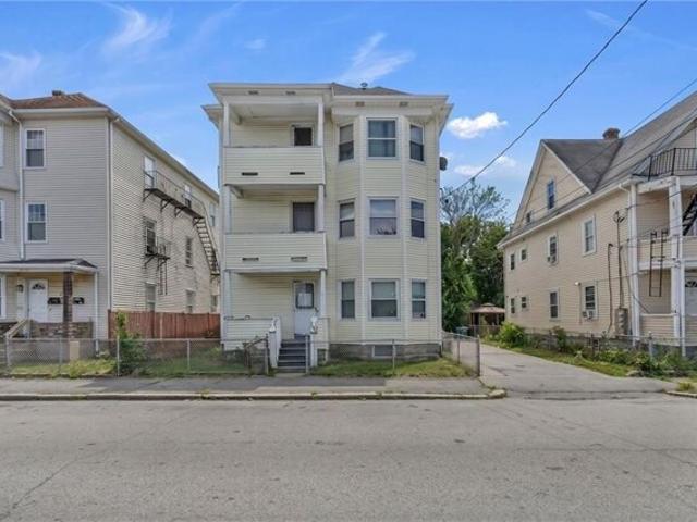 John St, Pawtucket, Home For Sale